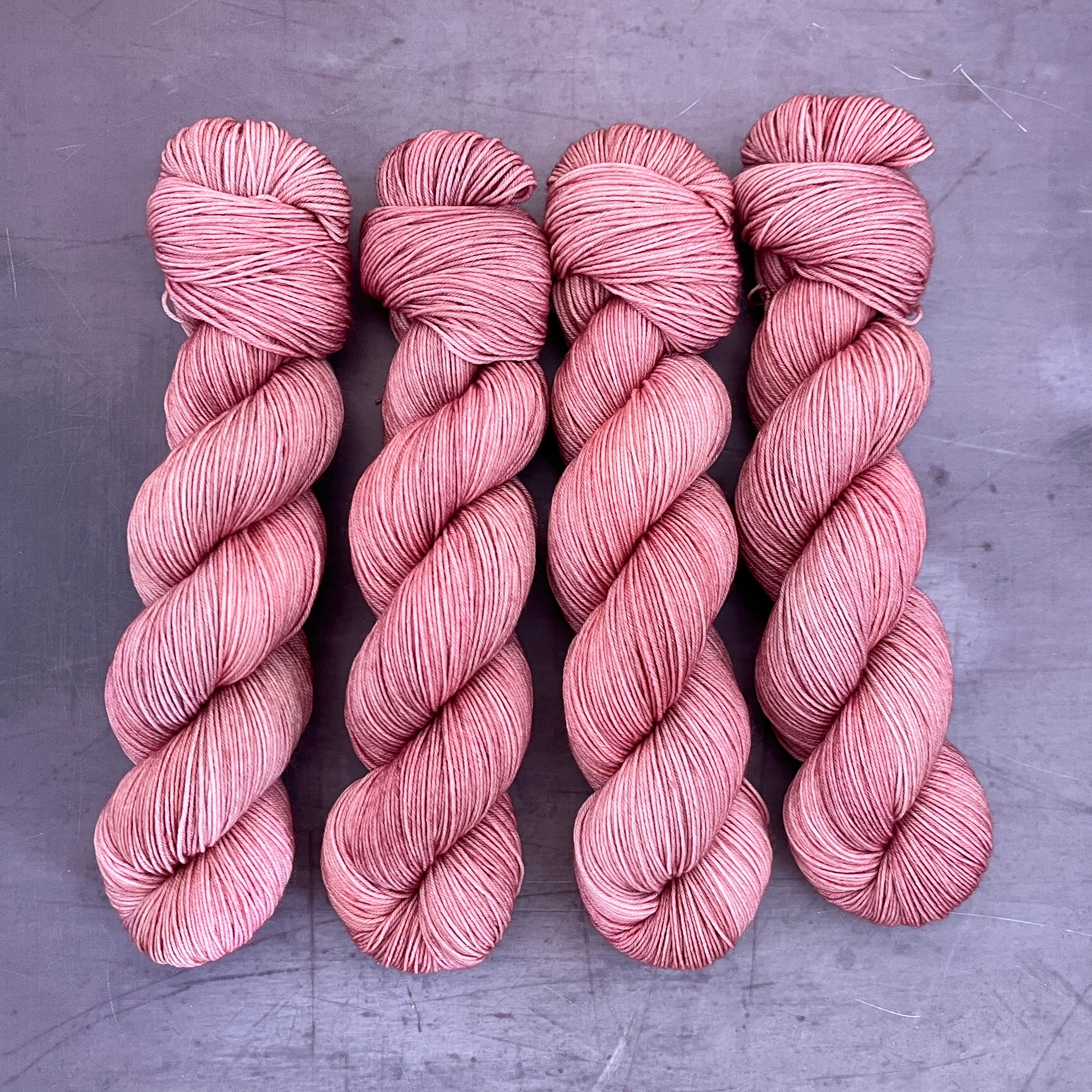 rose-pure clouds – Meadowyarn